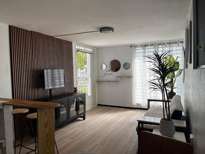 Cozy Isabela Apt. Near Park, Plaza & Beaches - Isabela