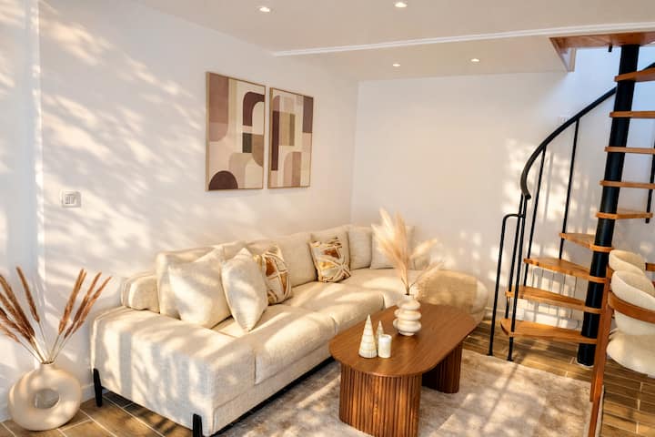 Cosy Home Neuve & Jardin •Proche Paris • Parking - Achères