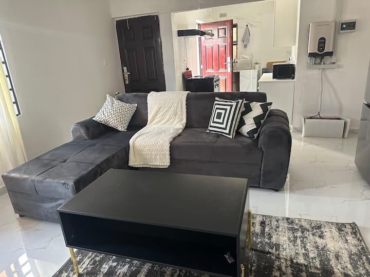 Elvara’s Nest - Zambie