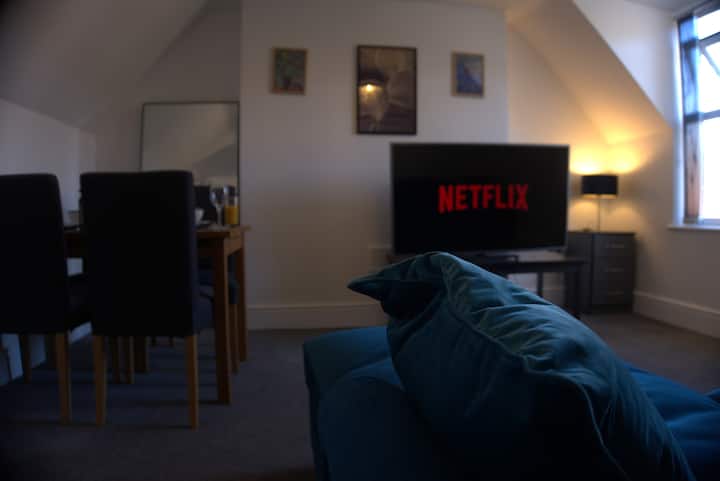 Cosy Crest- Wifi Netflix - 노팅엄