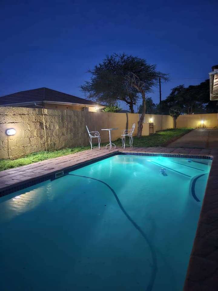 Elegant 3bedroom Home-comfort & Privacy. - ハボローネ