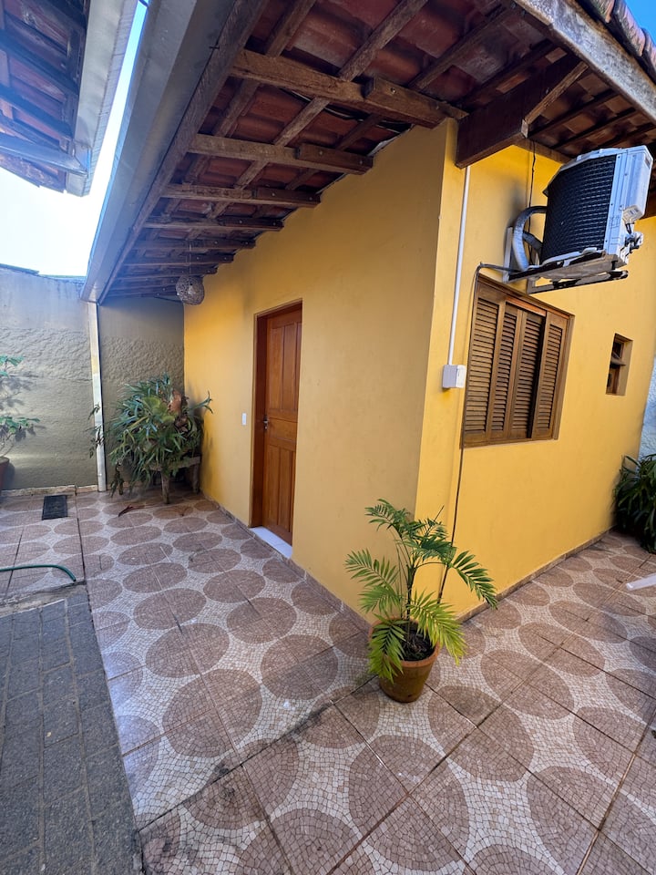 Suíte 500m Praia | Churrasqueira E Ar Condicionado - Ilhabela