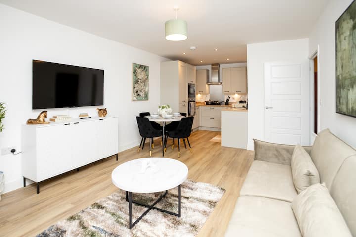 The Prime Stay | Free Parking | Ev Charger - Isle of Sheppey