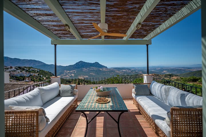 Villa Blanca | Townhouse With Breathtaking Views - Gaucín