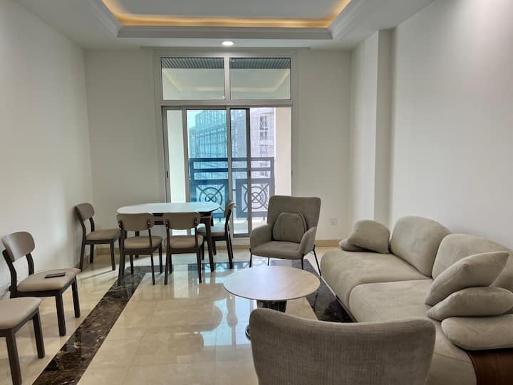 Cozy And Stylish - Iraq