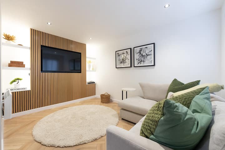 Modern 1-bed Near Edinburgh + Free Parking - Linlithgow