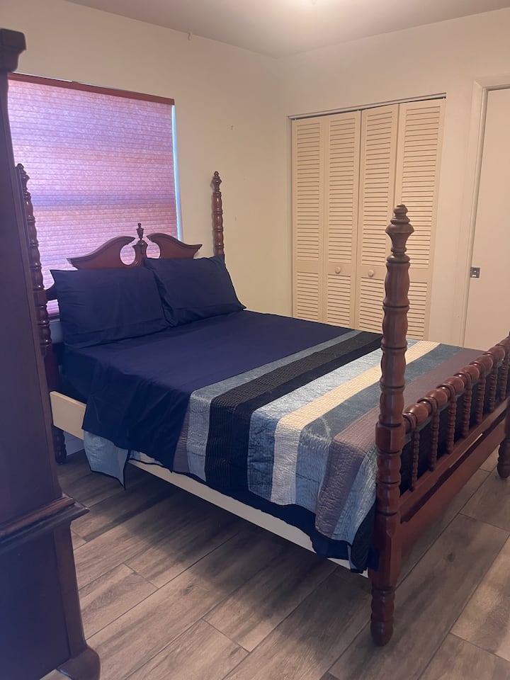 Cozy Corners 2 - Sunrise, FL