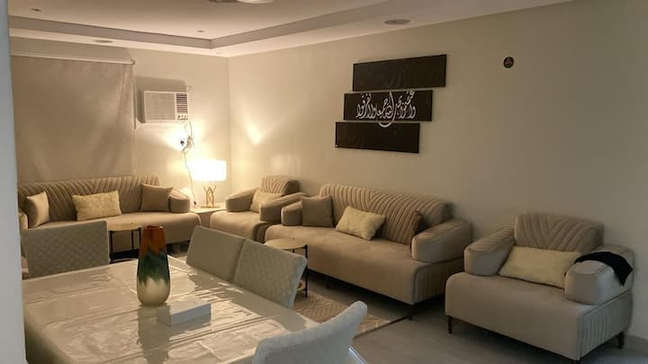 شقة المختارة للعائلة الكبيرة - Medina (Saudi Arabia)