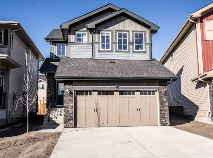 Prairie Cochrane Nest - Cochrane