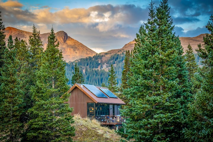 Campfire Ranch Private Cabin + Chef - Silverton, CO