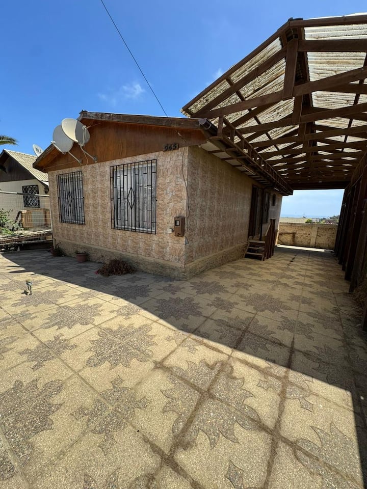 Arriendo Casa En El Quisco,  5 Minutos Del Centro - Algarrobo