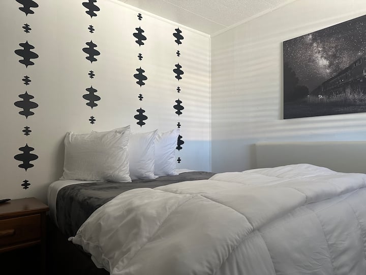 Simply Classy - Ely, NV