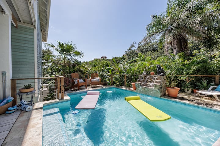 West Bay Pool Villa • Walk To Beach & Diving - West Bay