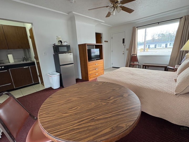 Daysailer #218 @Bel Arco On Bull Shoals Lake - Bull Shoals, AR