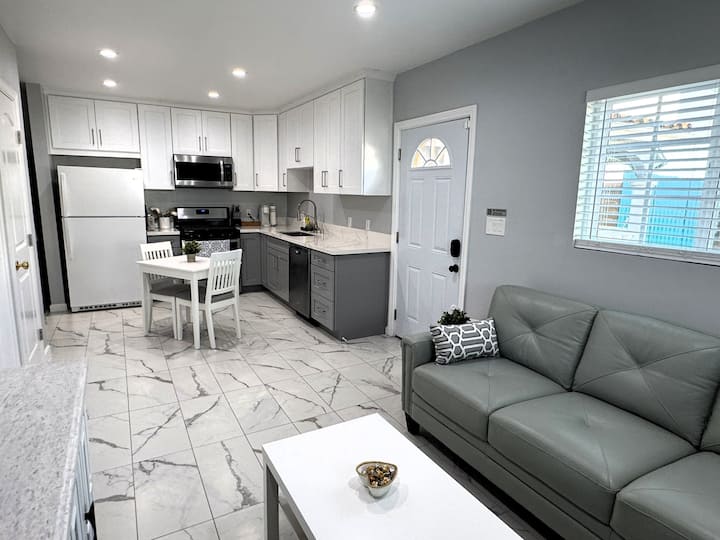 Private 1br Home Near Pasadena & Downtown La - Alhambra, CA