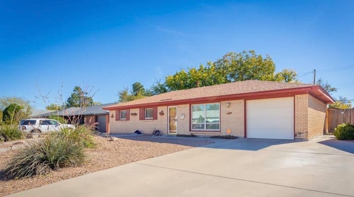 High Desert Haven - Roswell, NM