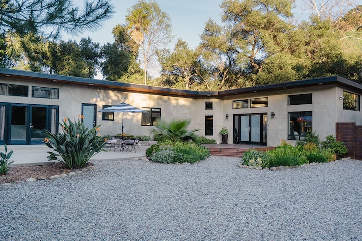 Private Ojai Retreat | 4br + Game Room - Ojai, CA