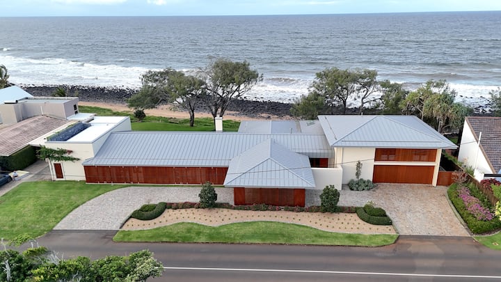 Bella Mar Premium Beachfront Experience - Bargara