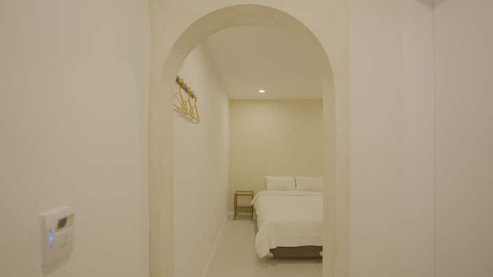 제주스테이 디럭스더블룸(26.02리모델링) - Jeju-si