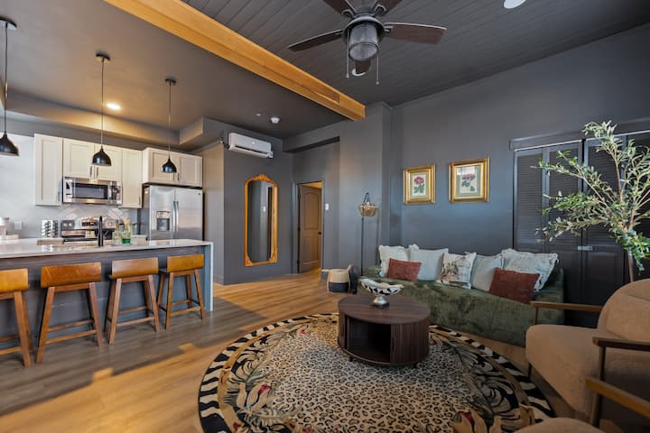 Brick + Beam Soulard - St. Louis, MO