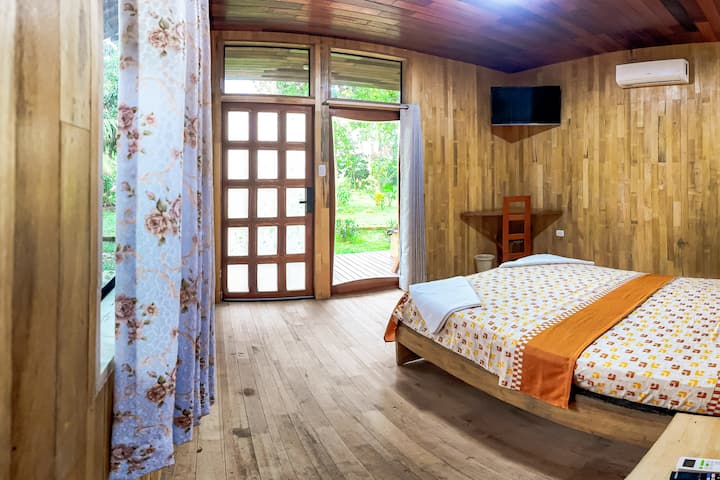 Habitacion En Bungalow Entre Arboles Frente A Lago - Iquitos