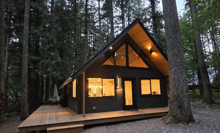 Cozy Mt Baker Cabin L Fireplace. Fast Wifi. Deck - Canada