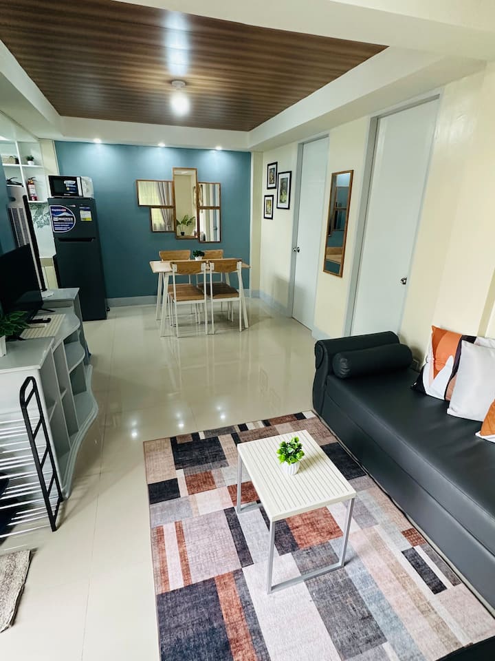 Citycenter | M2br |Netflix| Hotshower|parkingarea - Malaybalay