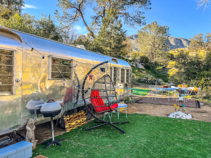The 1963 Silver Streak – Retro Glam Retreat - Wofford Heights, CA