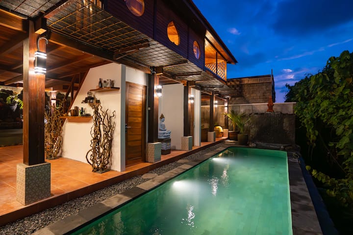 2br Twin Stilted Wooden House,tegenungan, Sukawati - Bali