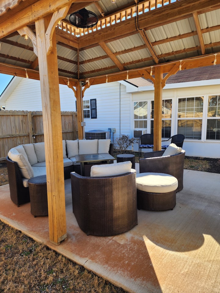 Cozy Southern Retreat Near Rafb - Warner Robins, GA