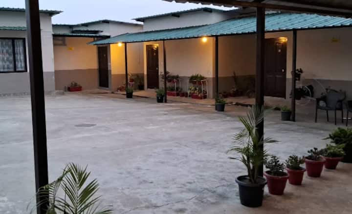 Riverside Serenity Spacious Rooms & Mountain Views - Cherrapunji