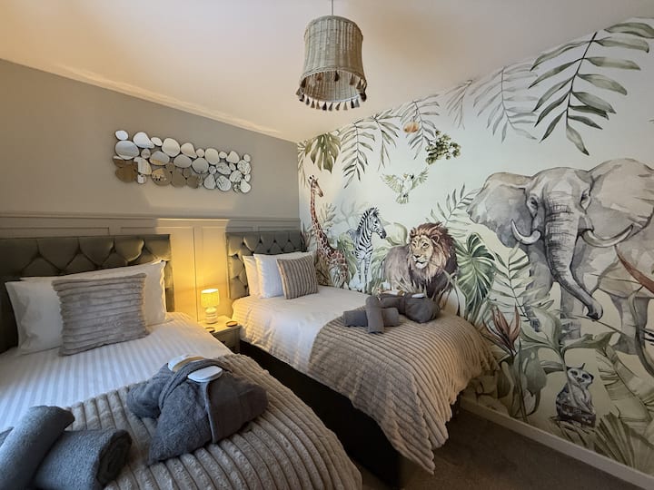 Deenie Cottage, Kirkton Of Kinnettles, Angus - Forfar