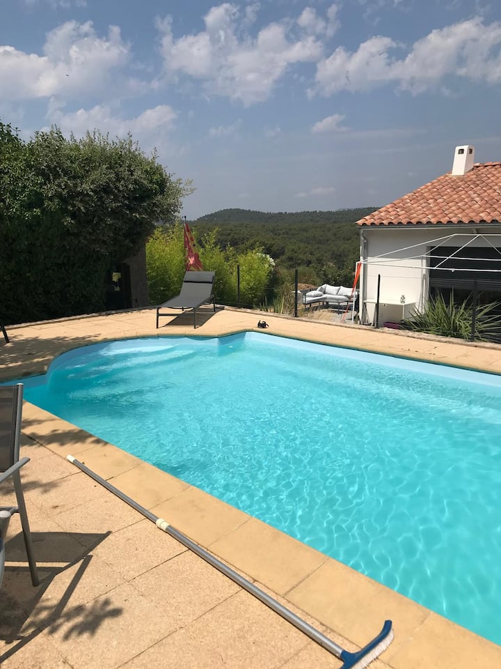 La Maison Bernard - Cuges-les-Pins