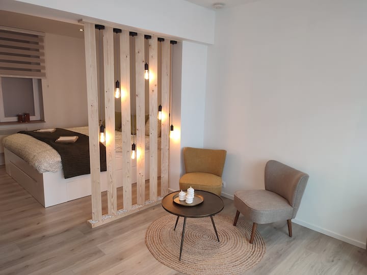 Studio Cosy à Stavelot Centre - 5km Du Circuit - Stavelot