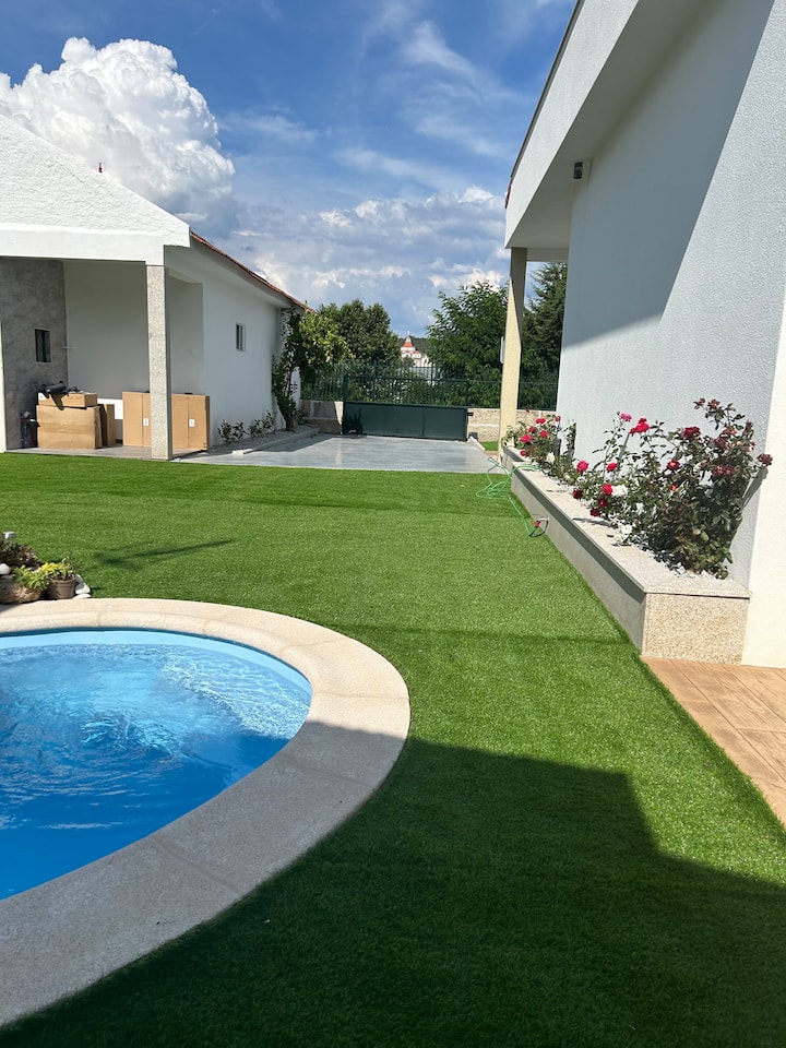 Joli Appartement Centre-ville - Valpaços