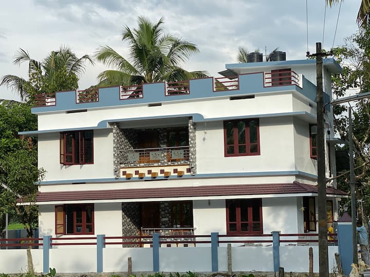 Simple & Classic And Very Good Gathering Place - Pathanamthitta