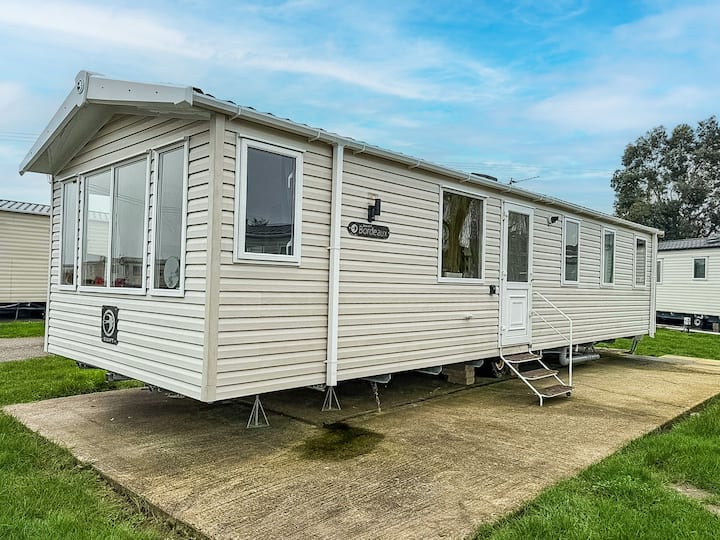 Lovely Caravan At Steeple Bay, Essex Ref 36059a - Burnham-on-Crouch