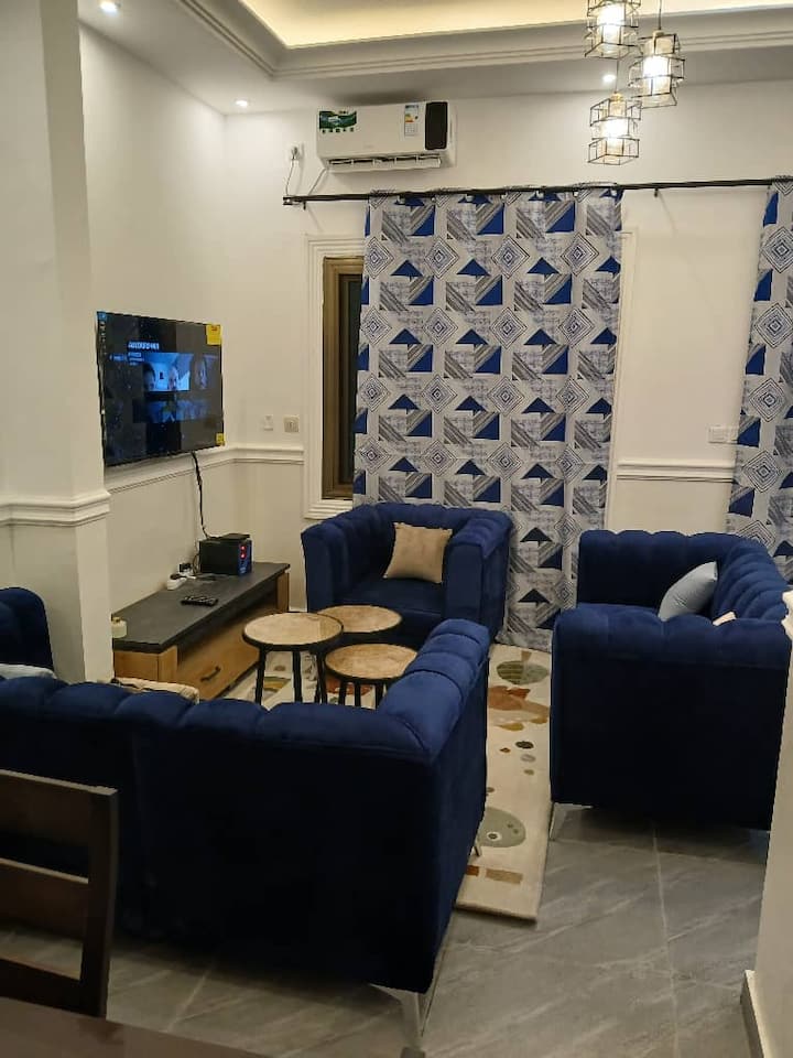 Appartements Deux Chambres Avec Cuisine - Pointe-Noire