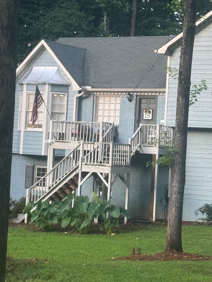 Nice Getaway Weekend In North Georgia - Acworth, GA