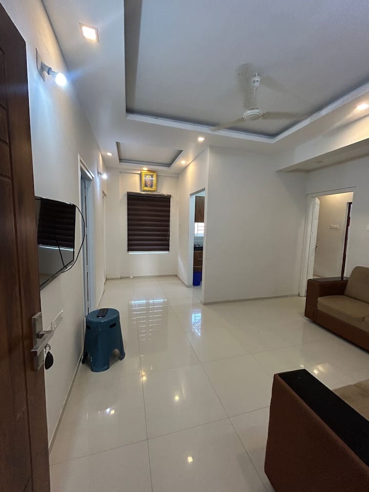 Kalp 2bhk 200 M To Temple D - Guruvayur
