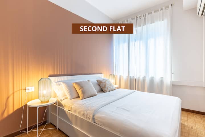 [Duomo 5 Min Walk] Two Indipendent Flats - Monza