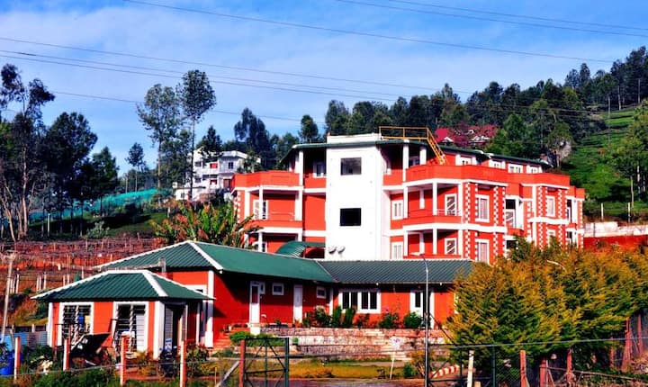 Corporate Stay With Meeting Hall In Nilgiris - 8br - Kotagiri