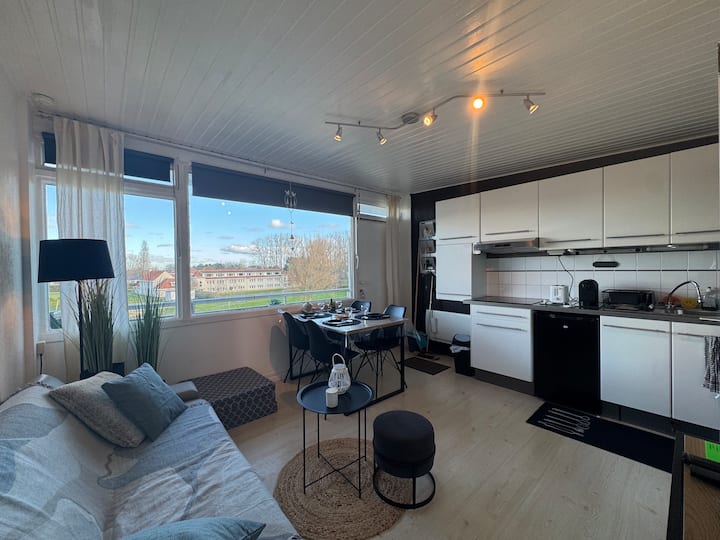 Appartement Cosy Avec Un Parc Enfant Et Tennis - Bredene