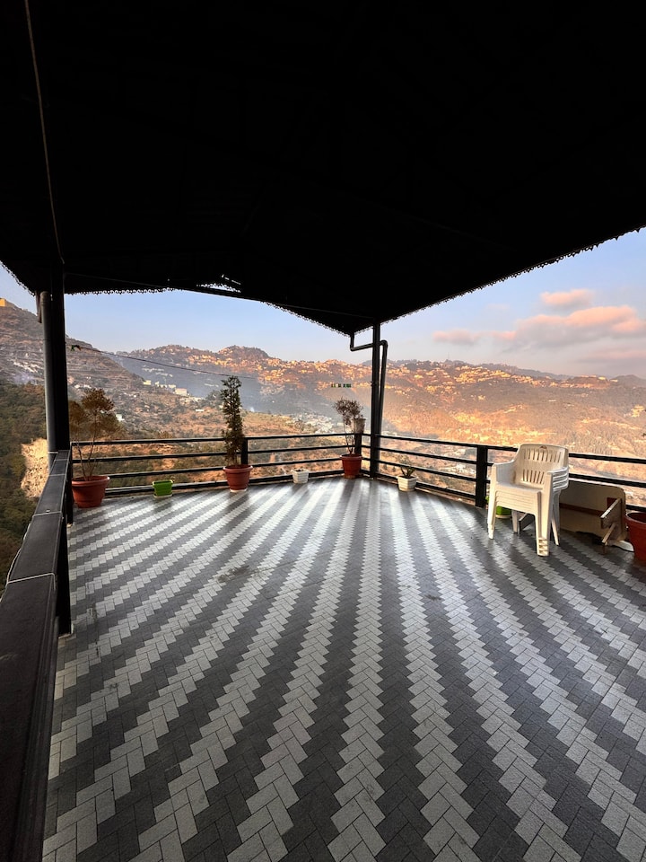 Mussoorie Window View - A Cozy Cottage - Mussoorie