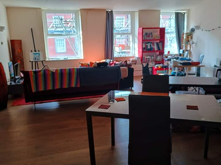 Big Open Plan Flat | Opp. Principality Stadium - Cardiff