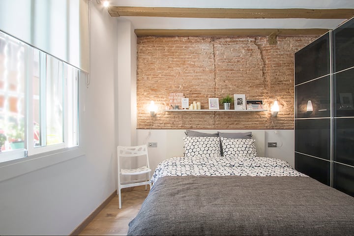 Seaside Central Apt, 2br, Ac, Wi-fi, Beach - Barcelona