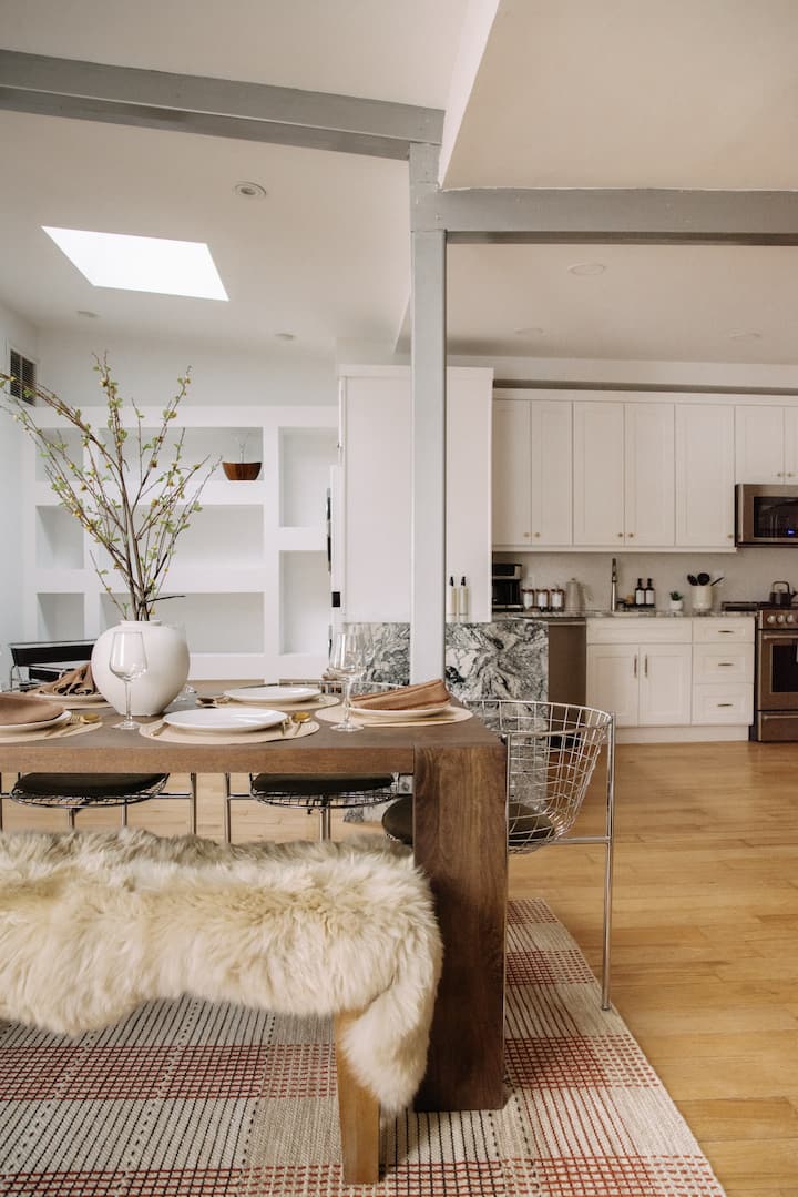 New • Near Nyc • Spacious 2br/2ba • Skyline View - Edgewater, NJ