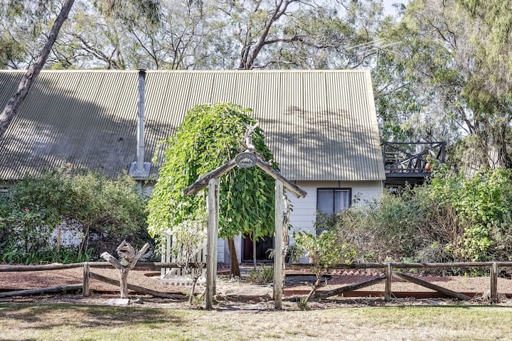 New: The Nook - Steps From The Beach - Busselton