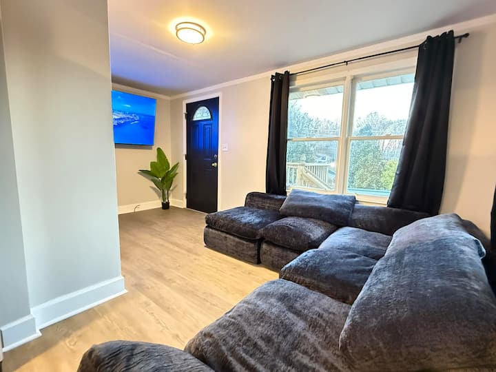 Tigertown Suite C In The Heart Of Clemson - Clemson, SC