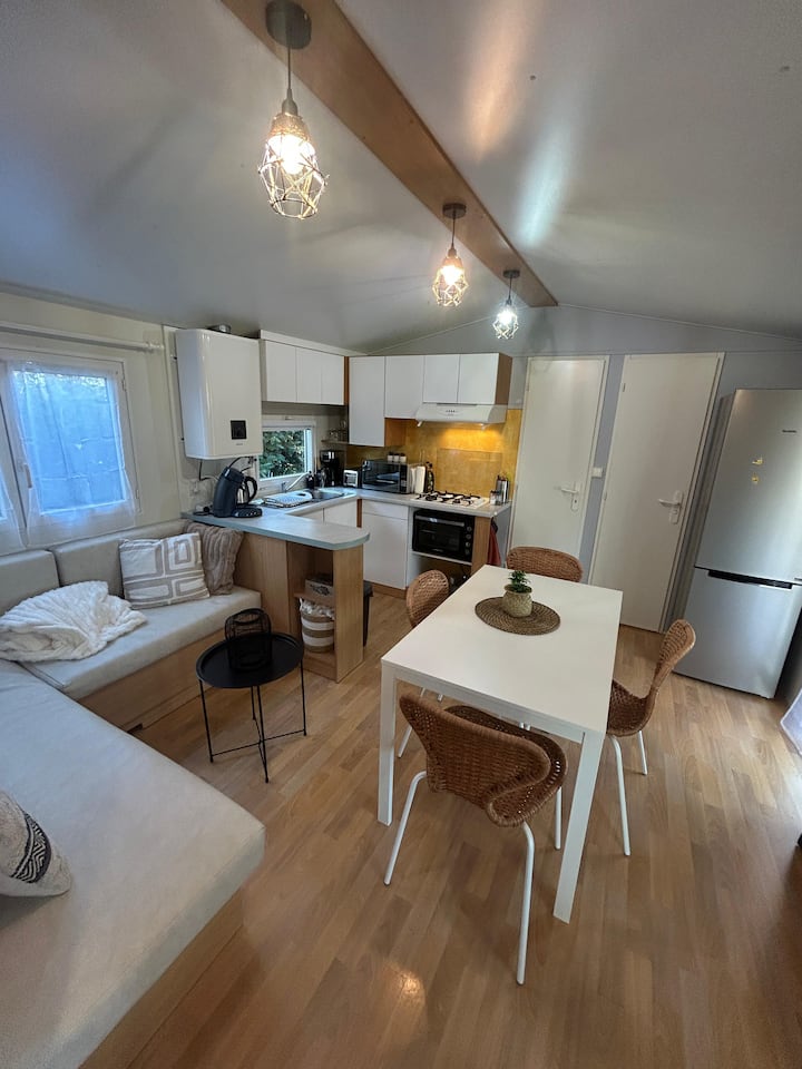 Mobil-home Cosy Avec Terrasse Et Jardin Privatif - Pornic